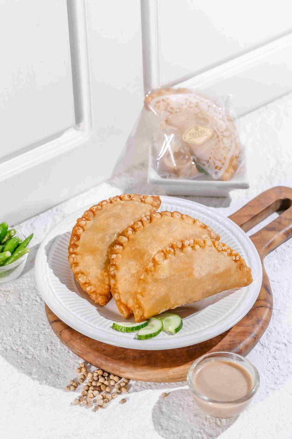 Pastel Ayam – Mirasa